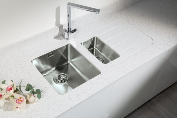 Carysil Solid Surface Clean & Care - Metis Work Surfaces